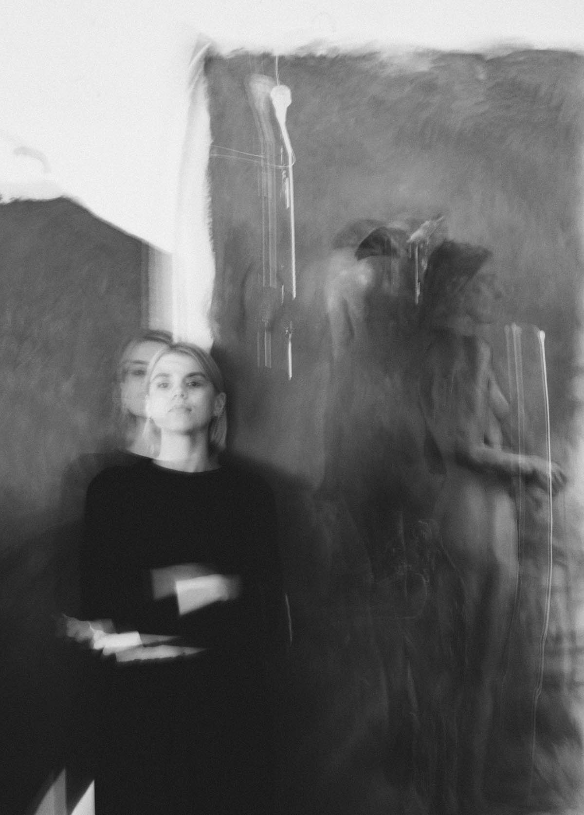 Les Nouveaux Riches Magazine – Interview with Anna Veriki