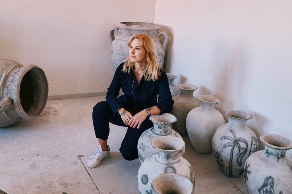 Les Nouveaux Riches Magazine – Interview with Laura Limbourg