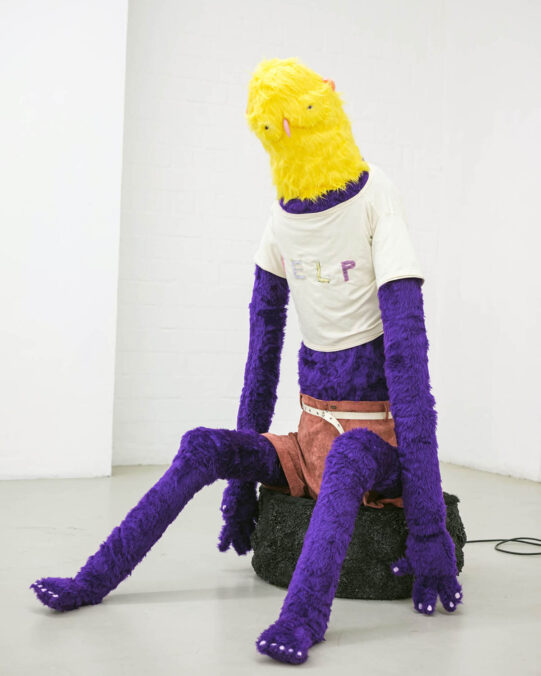 Les Nouveaux Riches Magazine – Interview mit Theresa Rothe