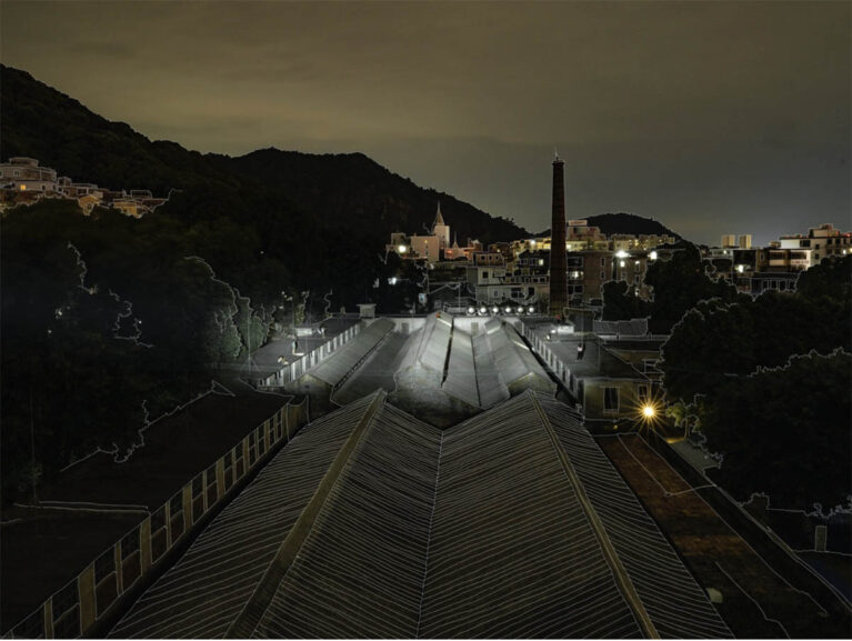 Les Nouveaux Riches Magazine – Interview with Yi Lian