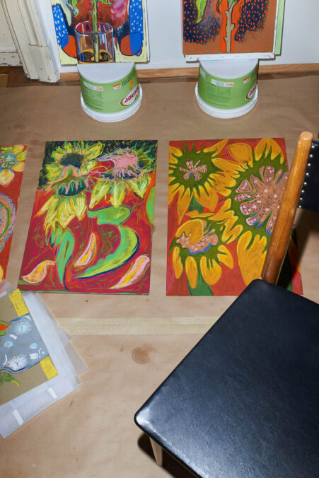 Les Nouveaux Riches Magazine – Interview with Lauren Nickou