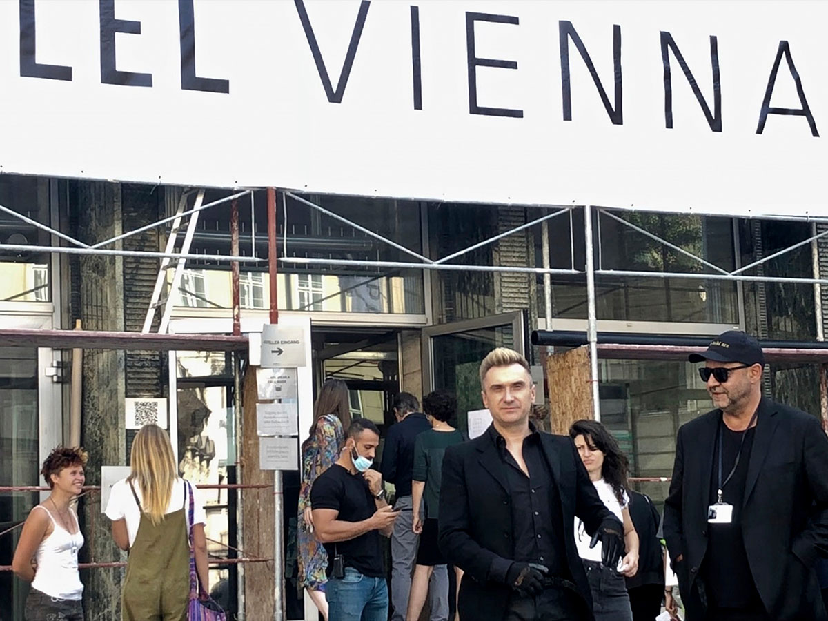 Les Nouveaux Riches Magazine – Italian artist. Stefano Cagol